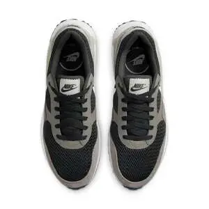 Nike Max Systm Low Top Sneakers