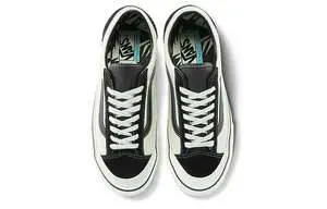 VANS Style 36 Low Top Sneakers - Black/white