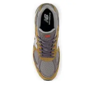 NEW BALANCE 2010 Year Of The Horse Sneakers - Tan/grey/silver