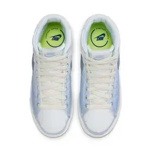Nike Court Legacy Skate Mid Top Sneakers - White/blue