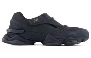 NEW BALANCE 8040 Sneakers - Black/navy