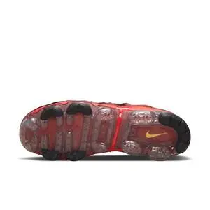 Nike Vapormax Plus Low Top Sneakers - Black/red