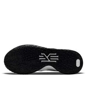 Nike Athletic Mid Top Sneakers - White/black