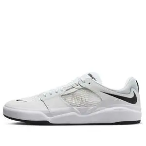 Nike Ishod Low Top Sneakers - White/black