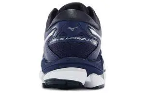 Mizuno Wave Horizon 3