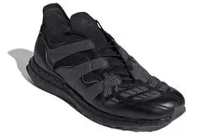 Adidas Predator Accelerator Sneakers