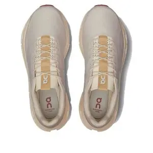 On Cloudnova Form Sneakers - Sand/moon
