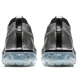 Nike Vapormax Flyknit 2 Sneakers - Gray/white
