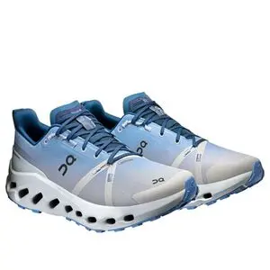 On Cloudsurfer Trail Waterproof