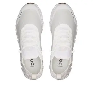 On Cloud 6 Versa Sneakers - White