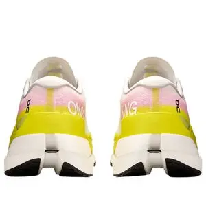 On Cloudboom Max Sneakers - Lime/raspberry