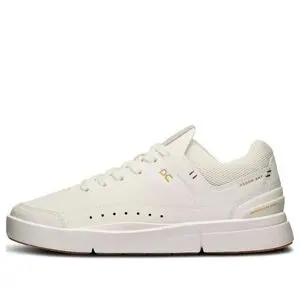 On The Roger Centre Court Gum Sneakers