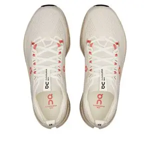 On Cloudsurfer Max Sneakers - Ivory/salmon