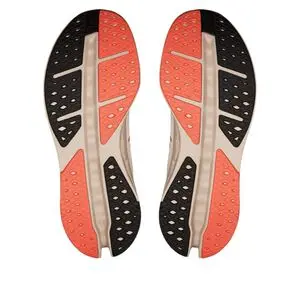 On Cloudsurfer Max Sneakers - Ivory/salmon