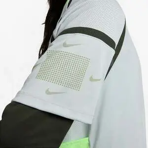 Nike Ispa Long-sleeve Top