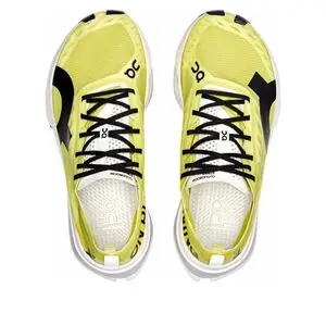 On Cloudboom Strike Performance Running Shoes - Limelight/wolf