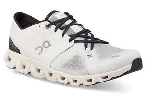 On Cloud X 3 Sneakers