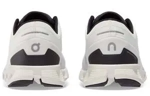 On Cloud X 3 Sneakers
