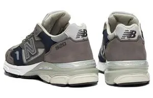 NEW BALANCE 920 Made In England Sneakers - Gray