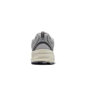 NEW BALANCE 530 Sneakers - Silver/gray
