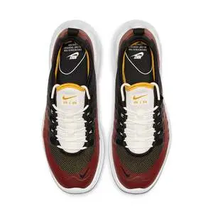 Nike Max Axis Sneakers - Black
