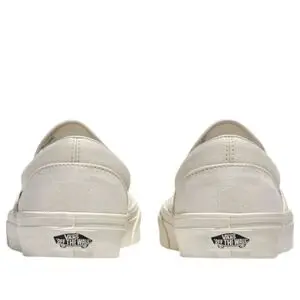 VANS Classic Slip-on Sneakers - White/neutrals