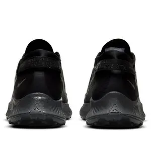 Nike Pegasus Trail 2 Gtx Athletic Sneakers - Black