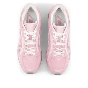 NEW BALANCE 204l Lace-up Sneakers - Pink