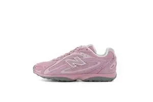 NEW BALANCE 204l Lace-up Sneakers - Pink
