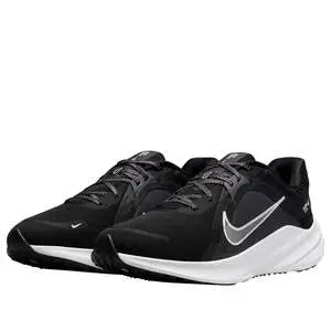 Nike Quest Sneakers - Black/white/grey