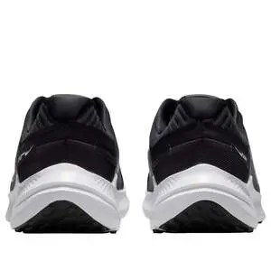 Nike Quest Sneakers - Black/white/grey