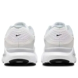 Nike Structure 26 Athletic Sneakers - White