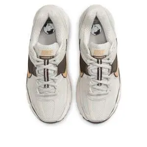 Nike Zoom Vomero Sneakers - Light Bone/ironstone