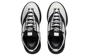 LI-NING Cf V2 Trace Collection Lifestyle Sneakers