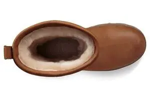UGG Classic Short Leather Boots - Chestnut