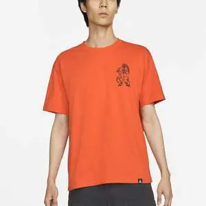 Nike Graphic Print T-shirt - Orange