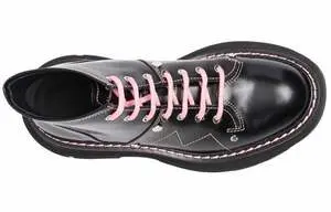Alexander McQueen Contrast Stitch Tread Lace Up Boots - Black/pink