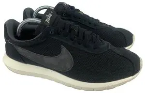 Nike Roshe Ld-1000 Qs Sneakers - Black/anthracite-sail-volt