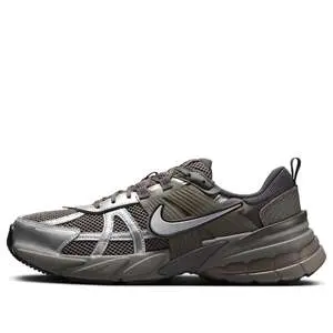 Nike Nike V2K Run Sneakers Cave Stone/metallic Silver/flat Pewter