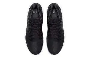 Nike Kyrie 3 Ep Basketball Sneakers