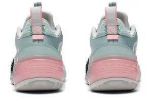 LI-NING Way Of Wade Low "valentine's Day" Athletic Sneakers