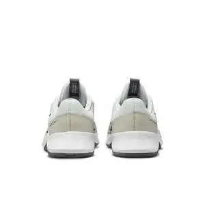 Nike Mc Trainer 2 Sneakers - Photon Dust/light Bone/cool Grey