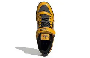Adidas Forum 84 Camp Low Collegiate Sneakers - Gold