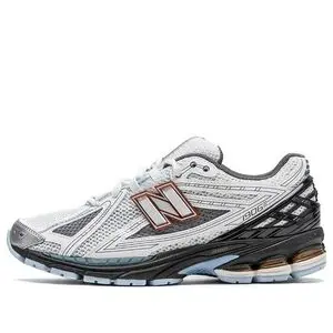 NEW BALANCE New Balance 1906R Sneakers White/black/copper