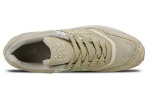 NEW BALANCE 997 Made In Usa Sneakers - Light Brown/white