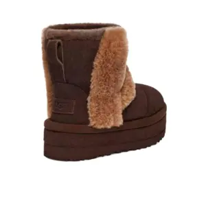 UGG Classic Chillapeak Boot - Burnt Cedar