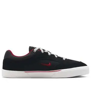 Nike Malor Sneakers