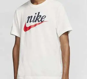 Nike Large Short Sleeve T-shirt - White