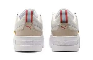 PUMA Mayze "bright Heights" Low Top Sneakers - Creamy