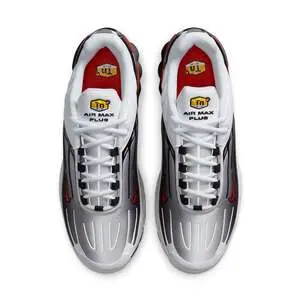 Nike Max Plus 3 Sneakers - Whiteblackred